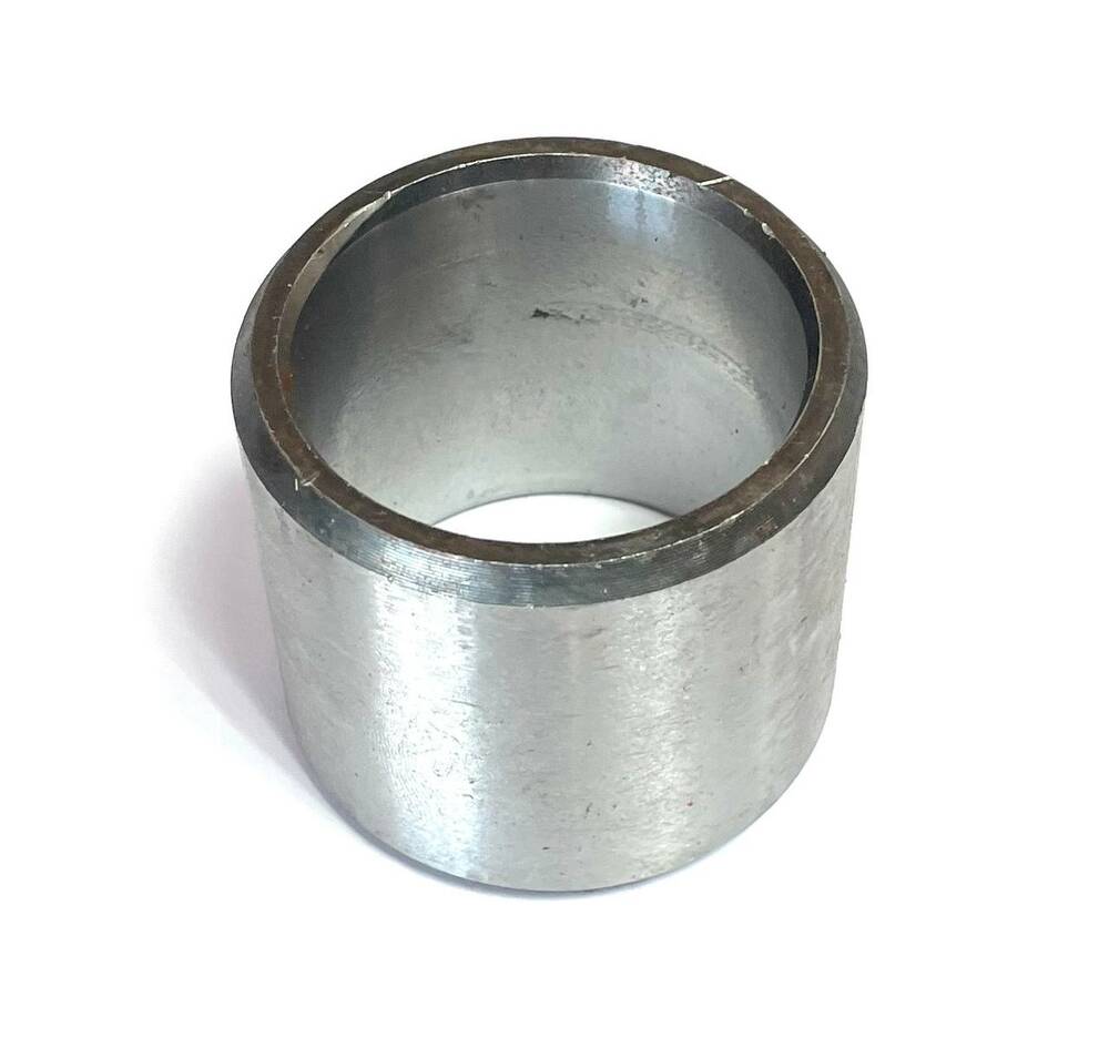 Купити Втулка МТЗ осі хитання (вир-во РЗТ) 40-3001022 - Рама від ...